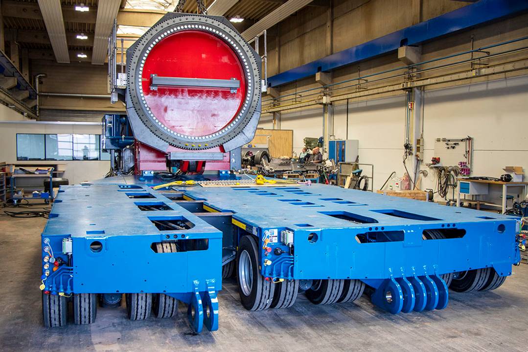 Goldhofer introduces its biggest wind turbine blade transporter